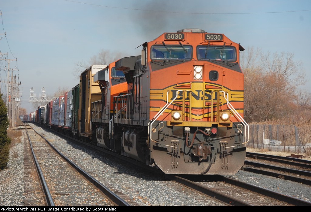 BNSF 5030 & 7537
